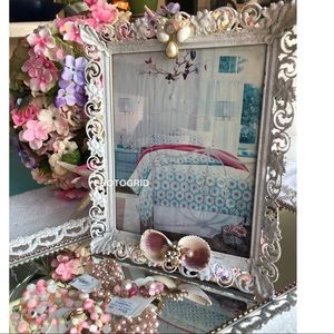 Cyndy’s Beach House | Accents | Vintage Shabby Chic Frame | Poshmark